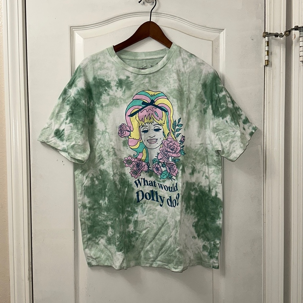 Dolly Parton What Would Dolly Do? Green Tie Dye T-Shi… - Gem Dolly Parton What Would Dolly Do? Green Tie Dye T-Shi… - Gem